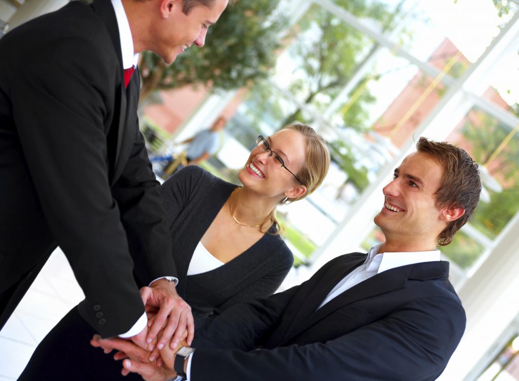 Executive Cars Cardiff | Private Hire Newport | Dragon Taxis